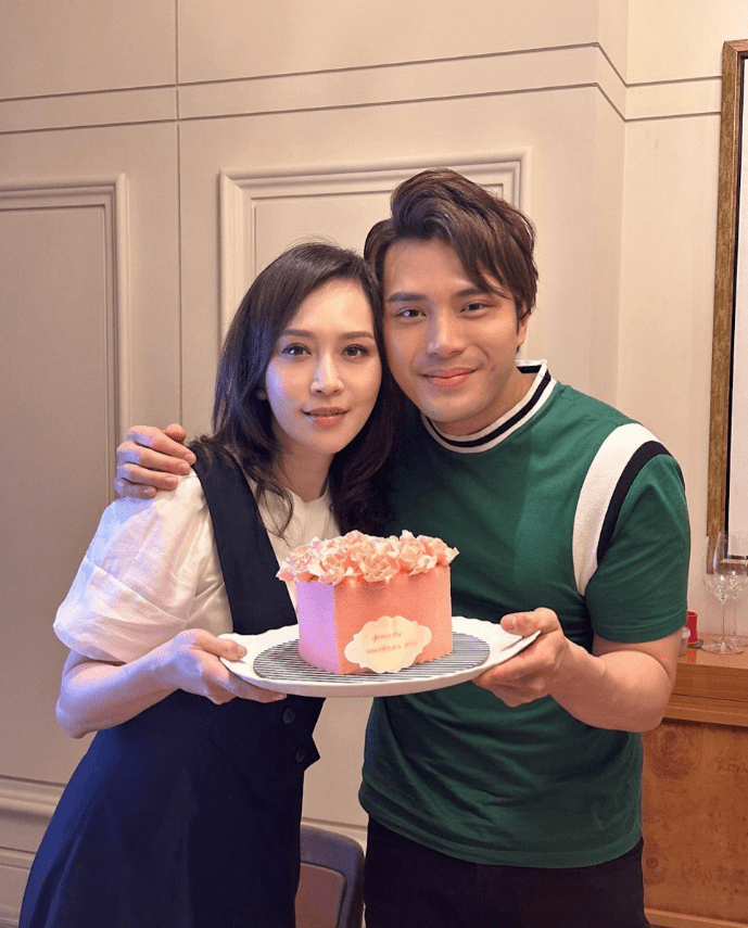 TVB男星设宴！TVB高层珍姐、何丽全都现身！原来爸爸是副总裁_陈浚霆_顾纪筠_风少