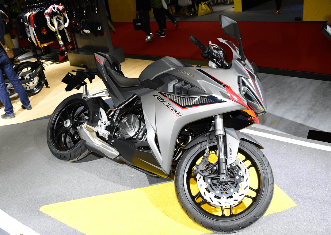 【北京摩展】“智胜·非凡”宗申机车发力智能化，RX650 & RA401正式发布！_系统_配置_赛科龙