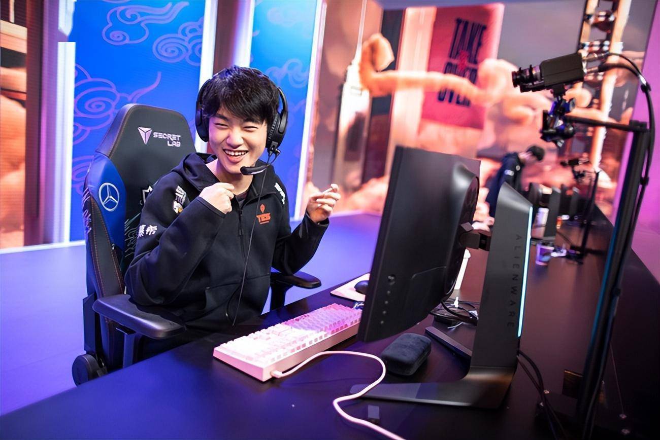 LOL：knight成MSI史上第三位国产冠军中单，离大满贯只差S赛冠军_总决赛_质疑_战队