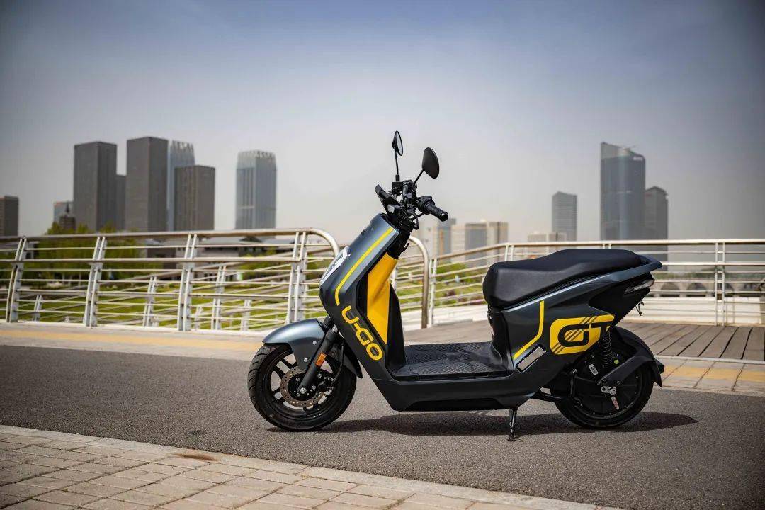 玩趣新生活，像油车的电车——五羊-本田U-GO GT体验_搜狐汽车_搜狐网