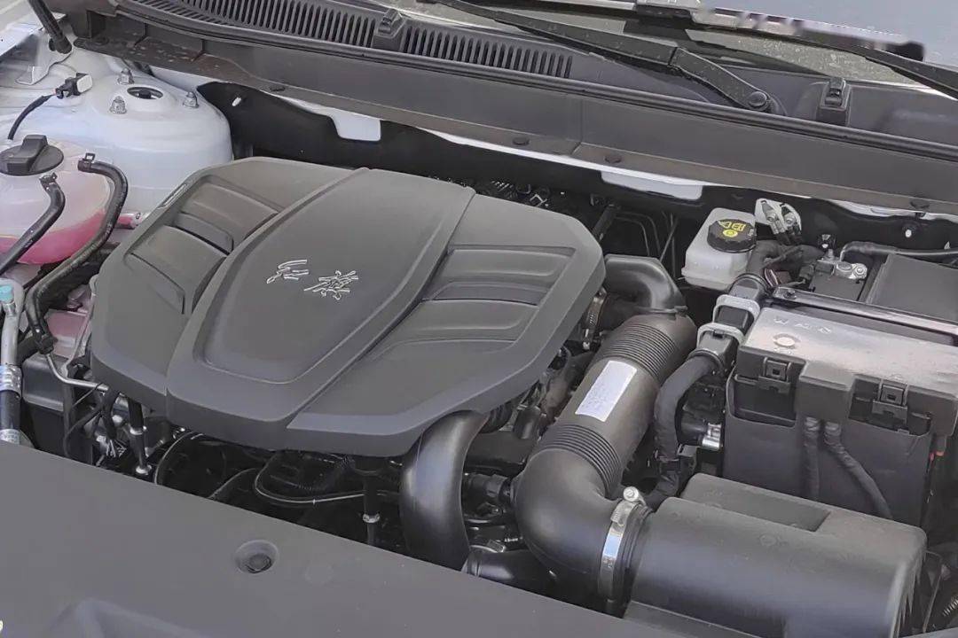 国产品质SUV代表，全系2.0T+8AT，开上街气场不输BBA！_搜狐汽车_搜狐网