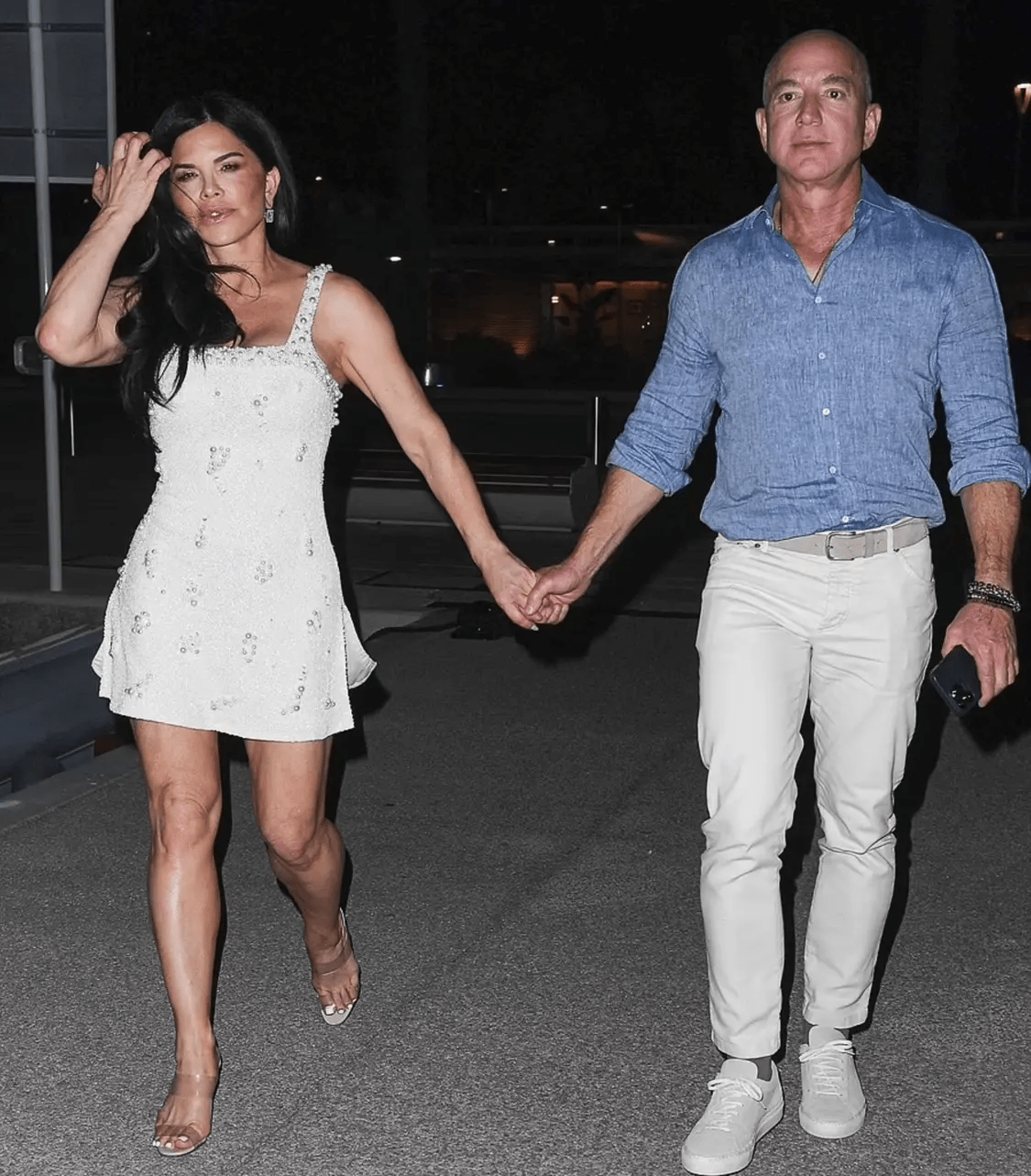 1.75亿美元婚房 贝佐斯与未婚妻的爱巢大兴土木_豪宅_扩建_房产
