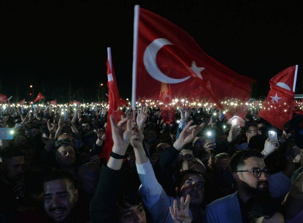 连任土耳其总统，他继续以那样的方式和美西方打交道_埃尔多安_美国_关系