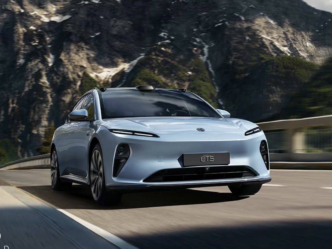 蔚来ET5旅行版上市，BaaS电池租用方案起售价22.8万元_搜狐汽车_搜狐网