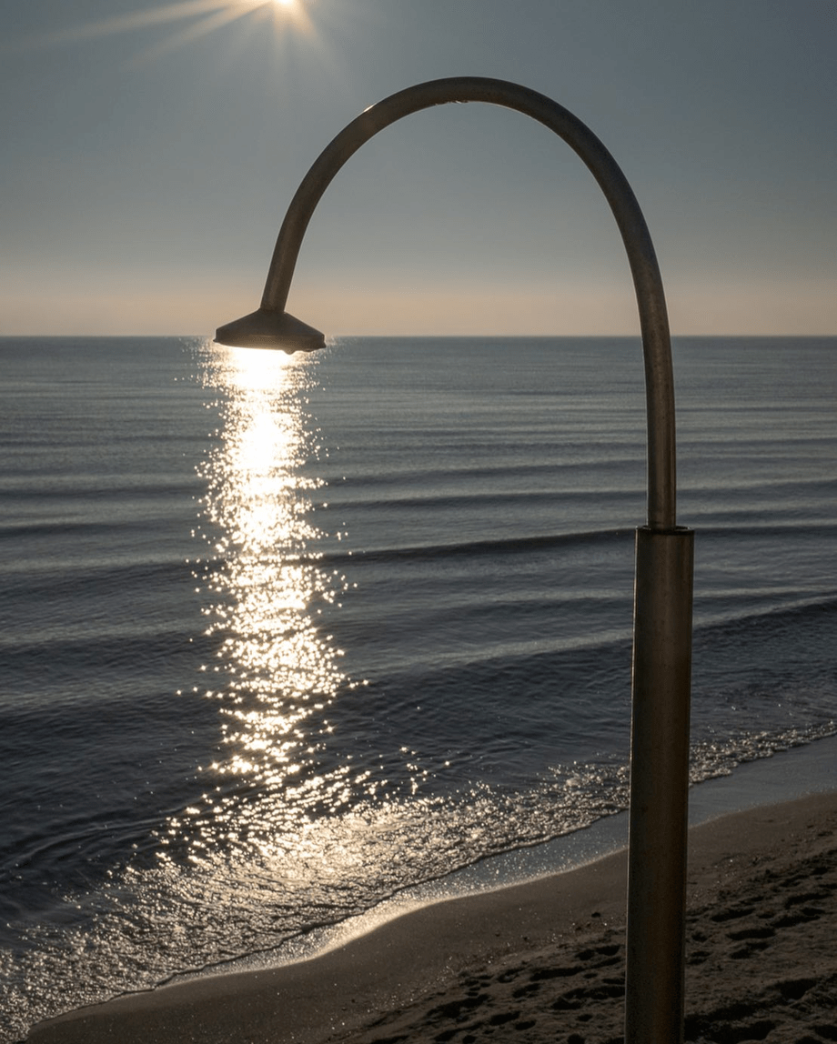 巧合 | 摄影师Denis Cherim_趣味_作品_Magnano