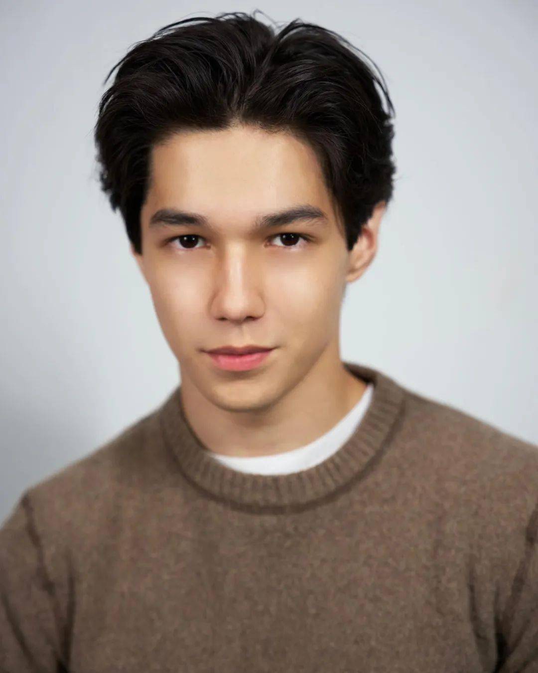 韩国混血网红跨界当演员，与奥斯卡影后对戏！_Gabriel_Chung_电影