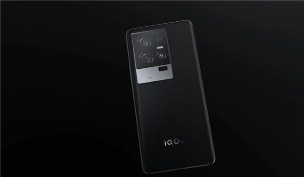 安卓充电卷王 iQOO 11S要普及200W快充：放心用4年_电池_系列_手机