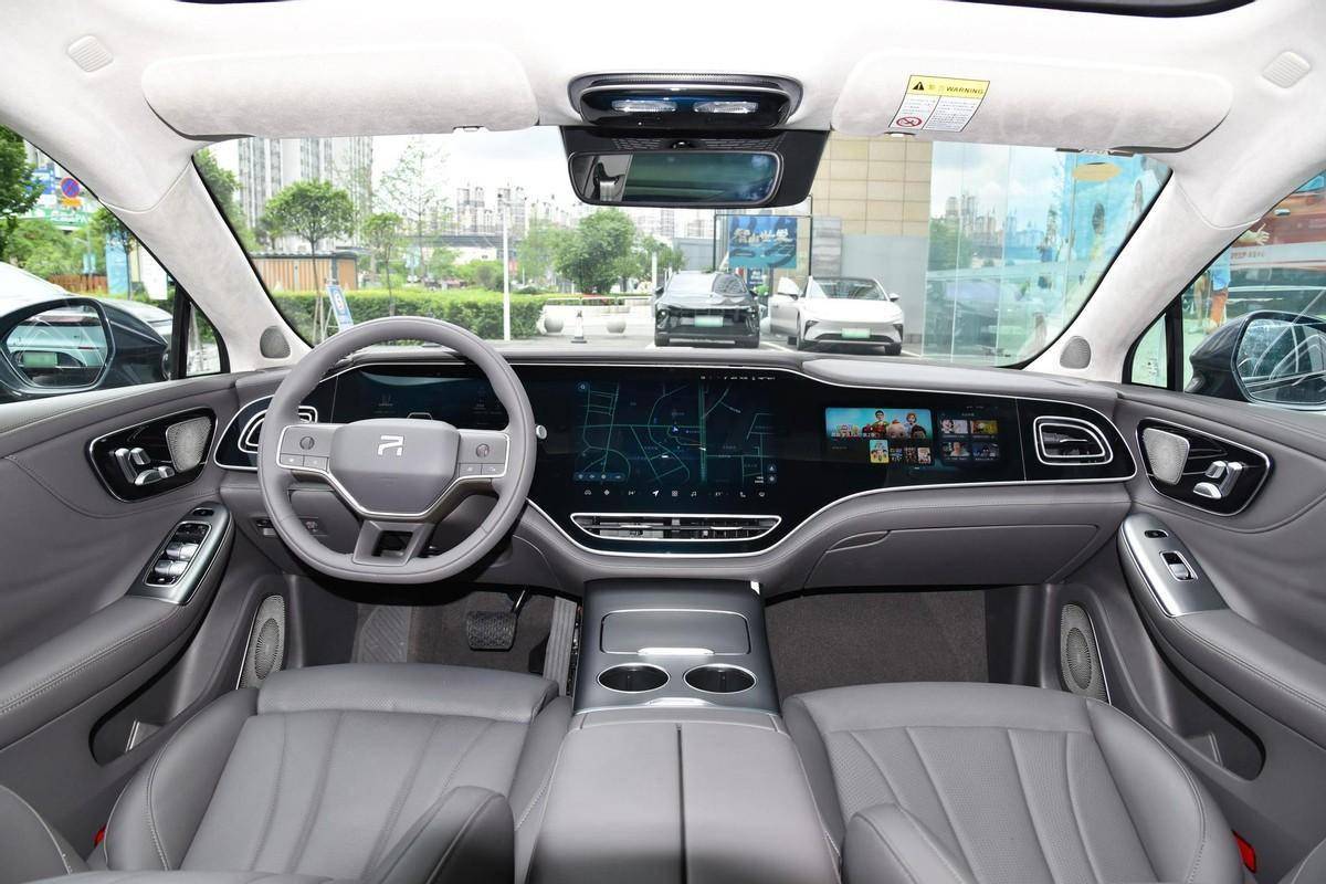 20多万买纯电中大型车，新秀飞凡F7与老将汉EV，谁更适合年轻人？_搜狐汽车_搜狐网