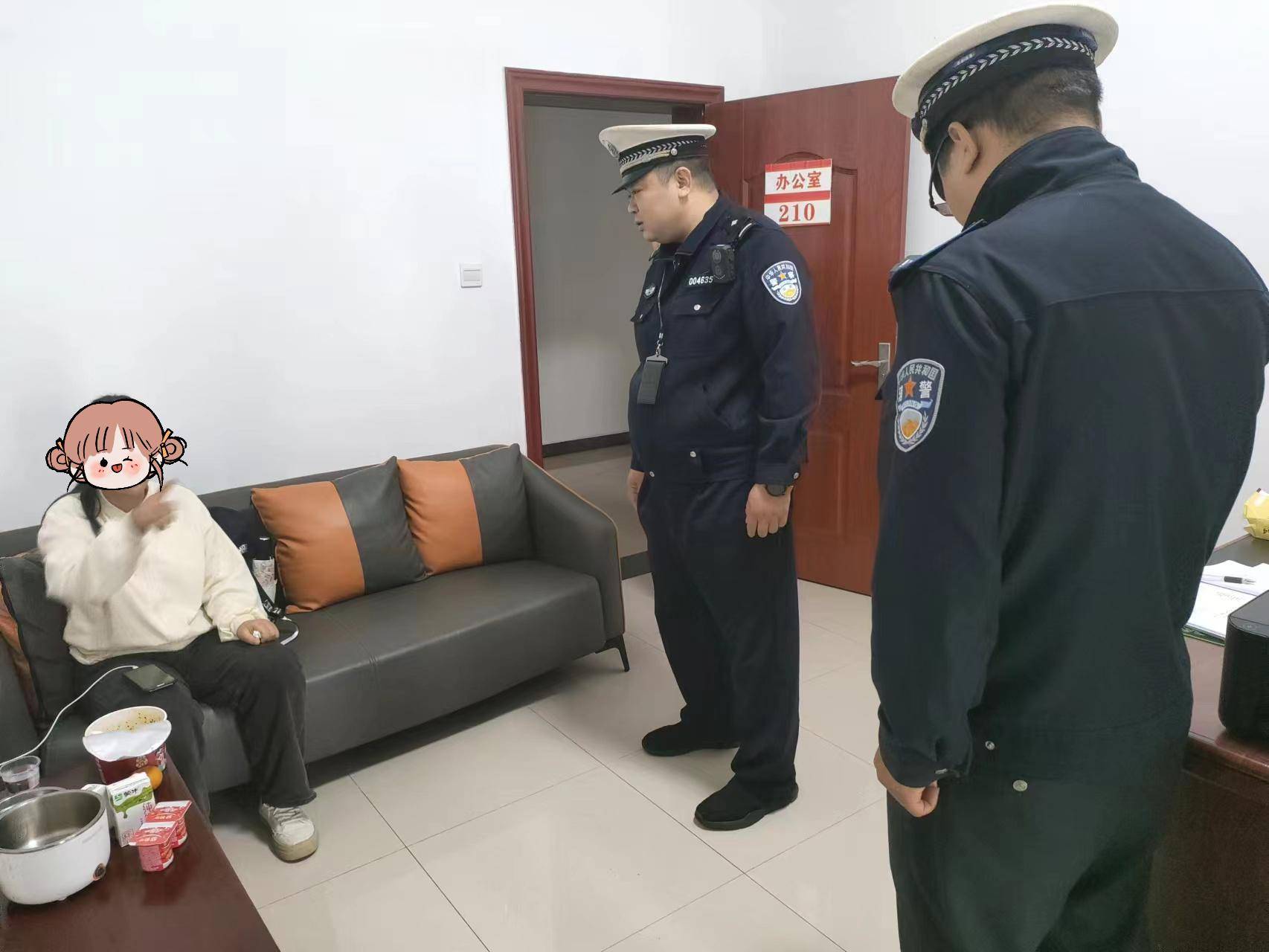 轻信网友外出打工，女孩高速服务区“迷途知返”路警协作帮她回家_肖翔羽_有关_情况