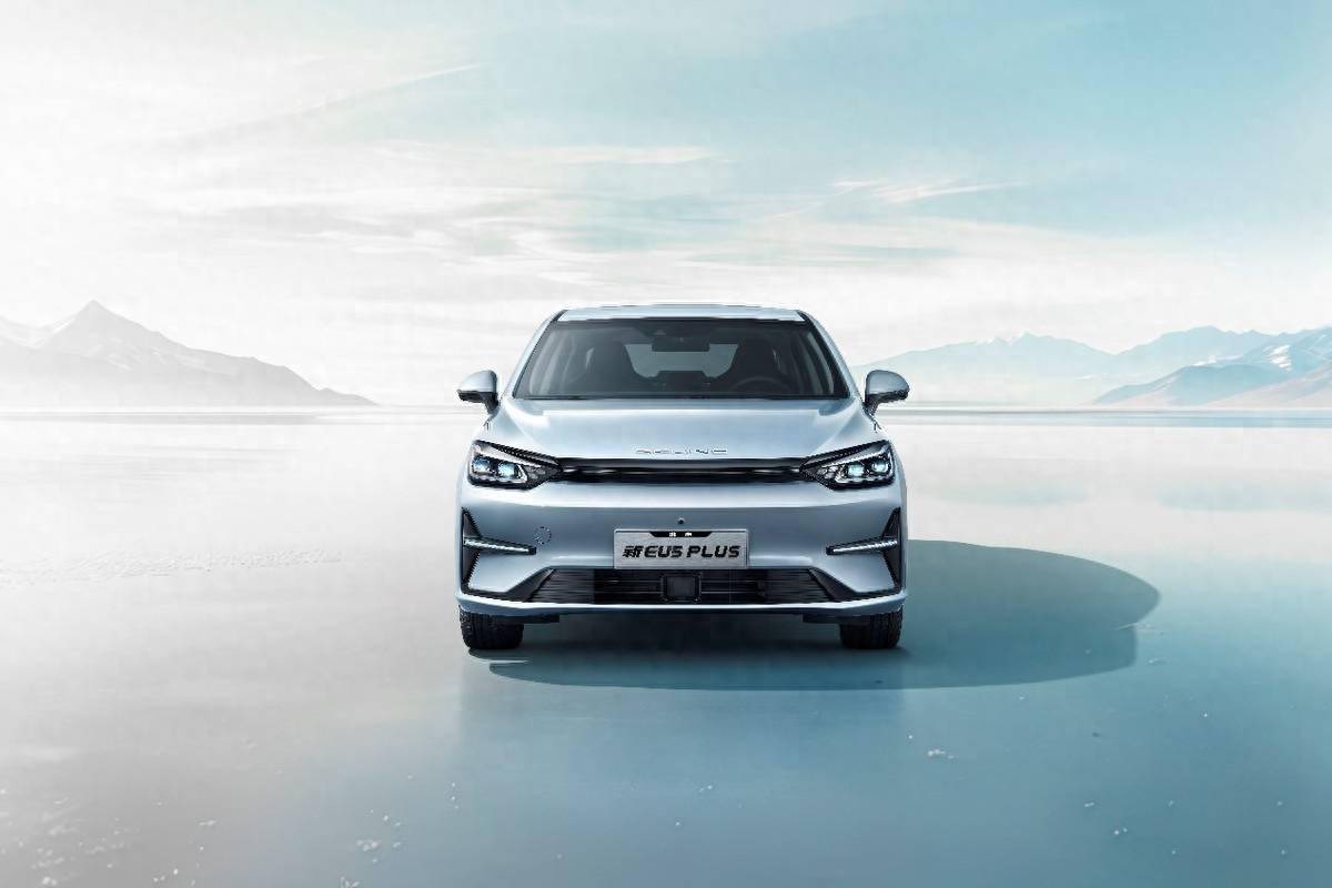 十几万纯电家轿没有好选择？看看新EU5 PLUS吧_搜狐汽车_搜狐网