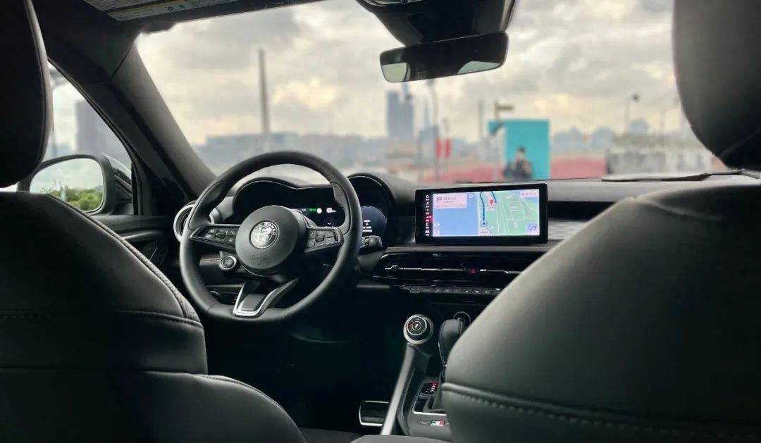 后燃油时代的复兴，Tonale还能文艺多久？丨Experience_搜狐汽车_搜狐网