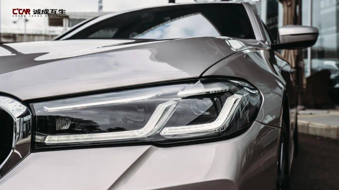 (最新到店)30万出头开5系，还能上绿牌，别错过！【宝马5系新能源 改款 535Le M运动套装】_搜狐汽车_搜狐网